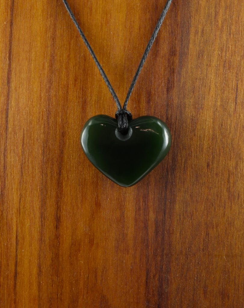 NZ Greenstone Heart Pendant – Jewelcraft Website