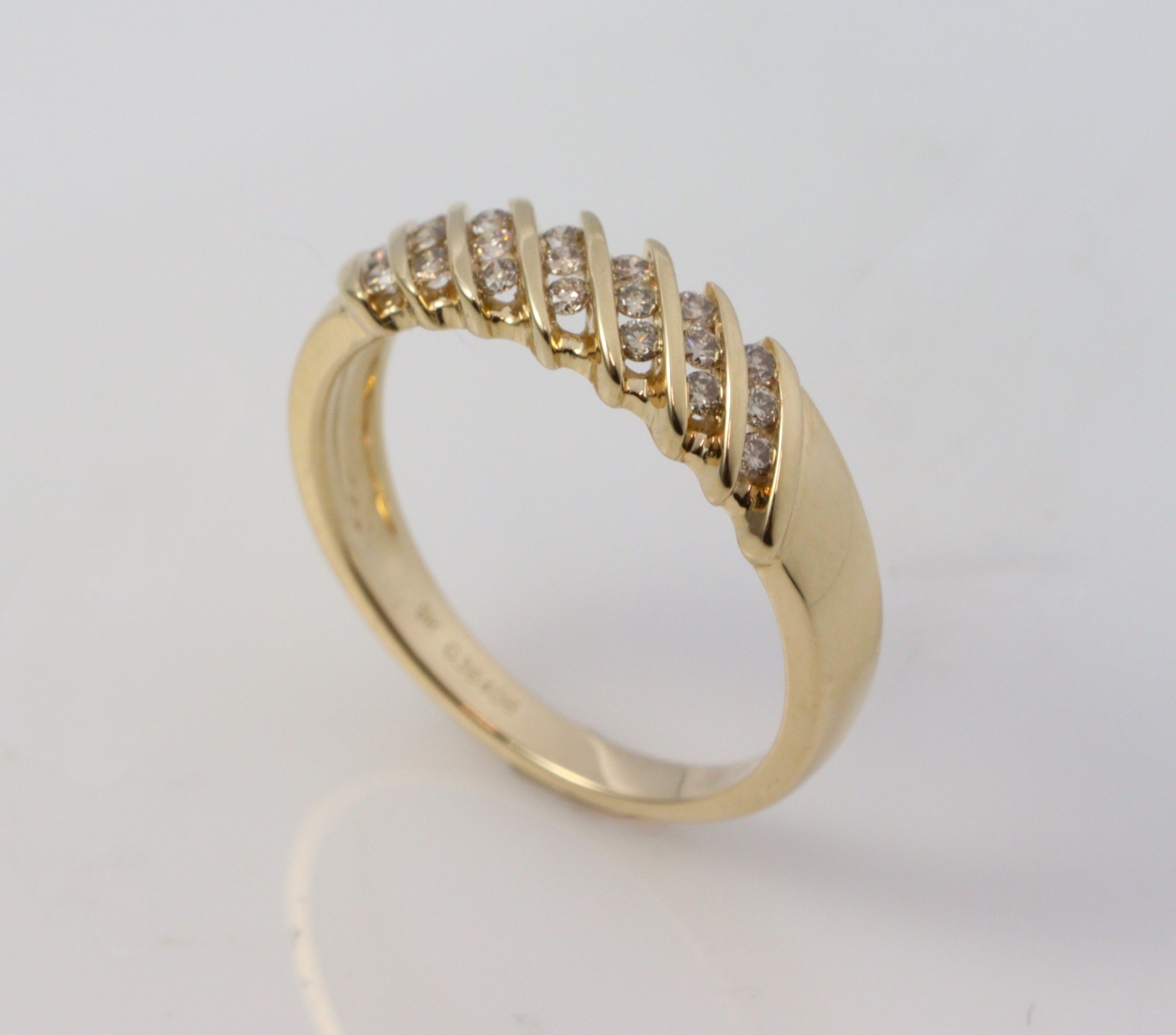 9ct Diamond Ring – Jewelcraft Website