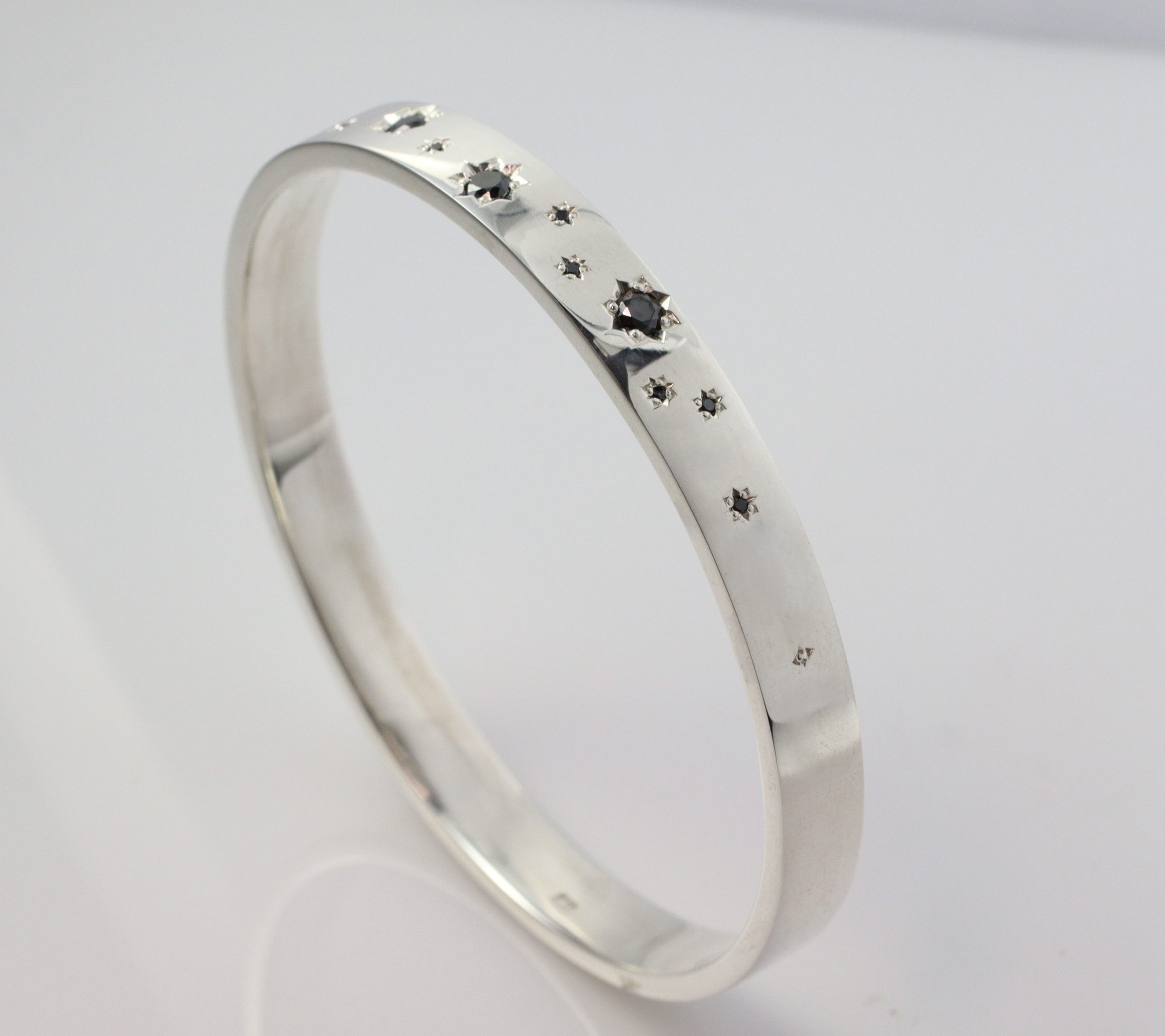 Stg Flat Bangle W/ Star Set Black CZs – Jewelcraft Website