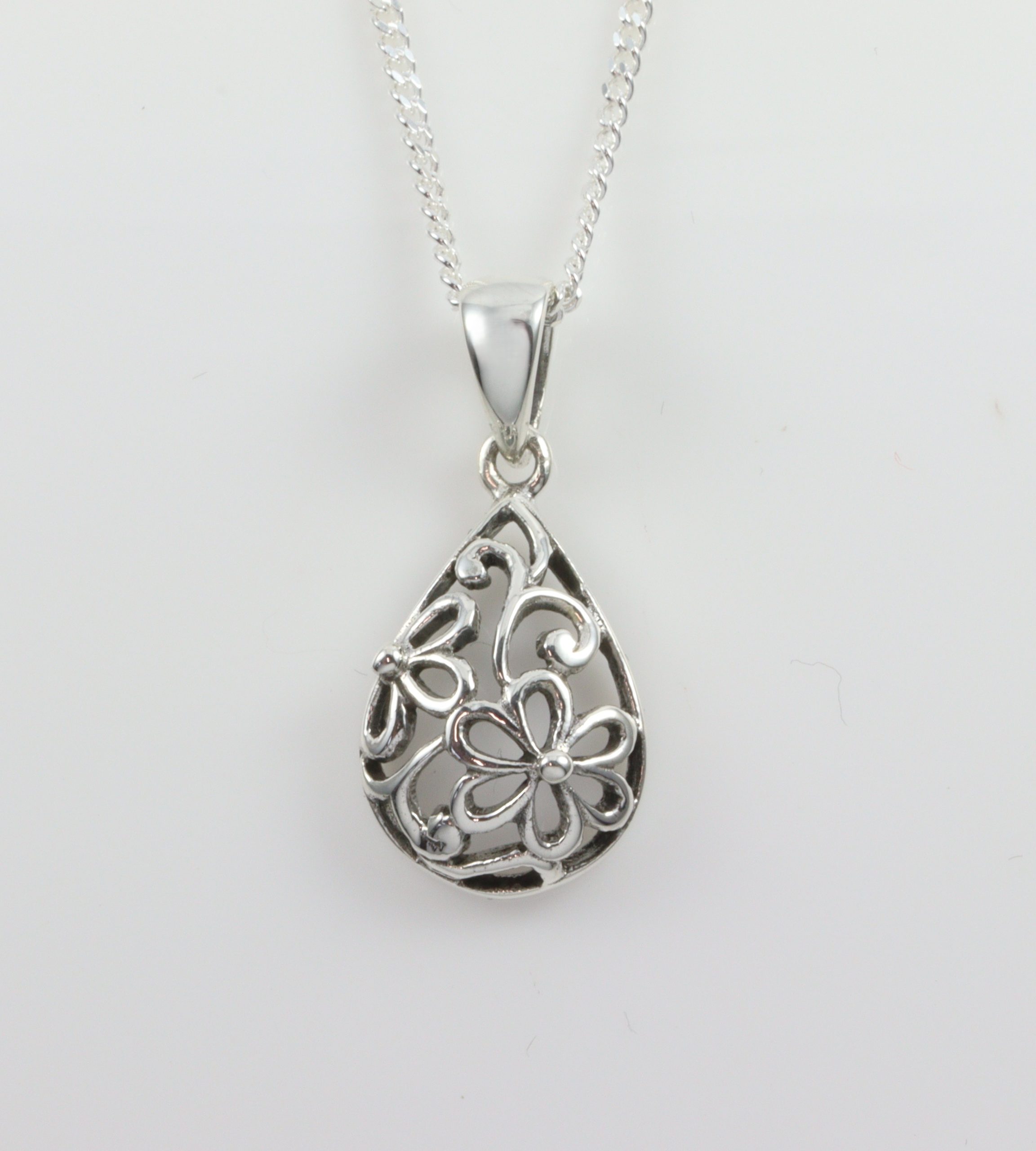 Stg/silver Filigree Style Pendant – Jewelcraft Website