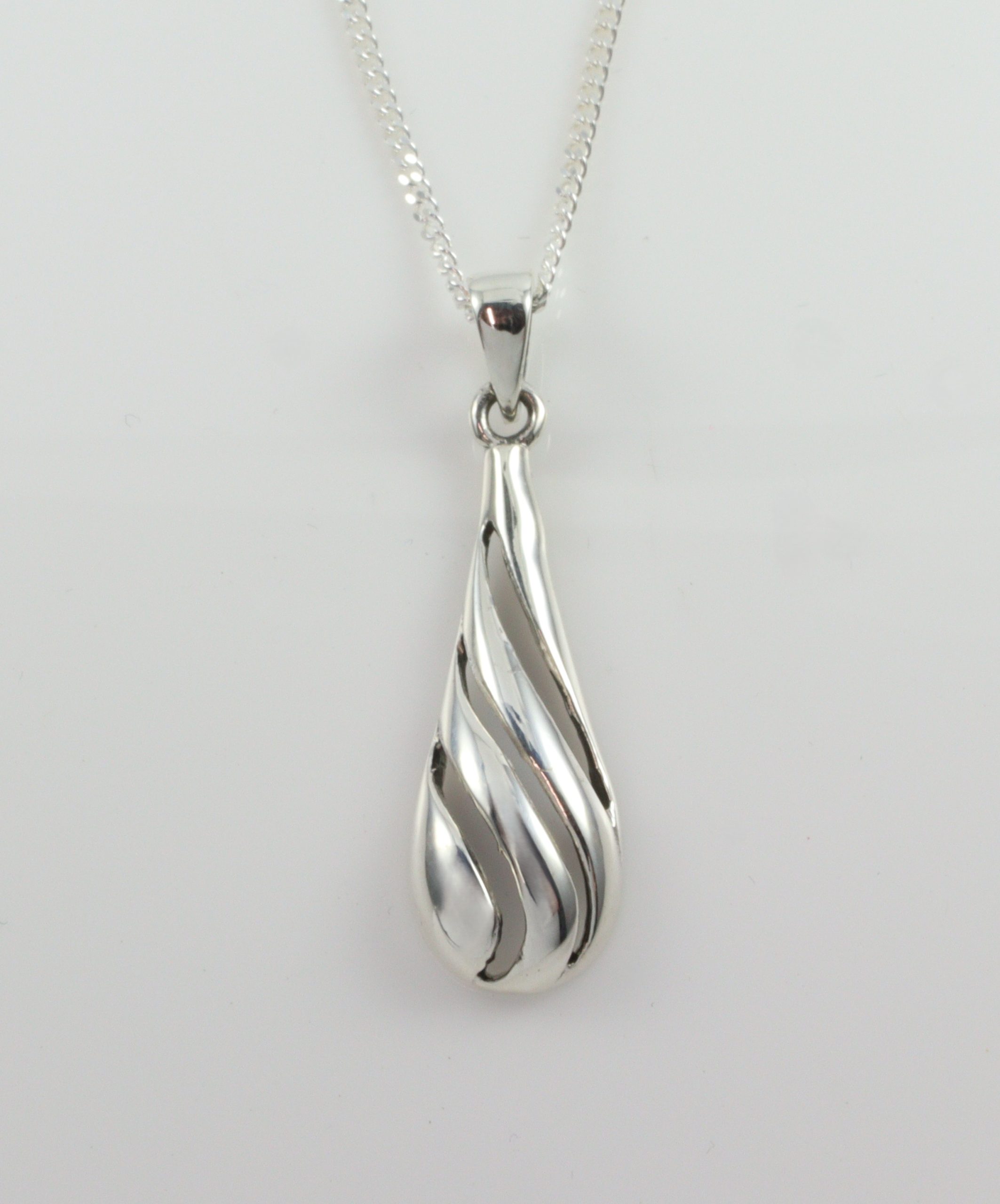 Stg/silver Teardrop Pendant – Jewelcraft Website